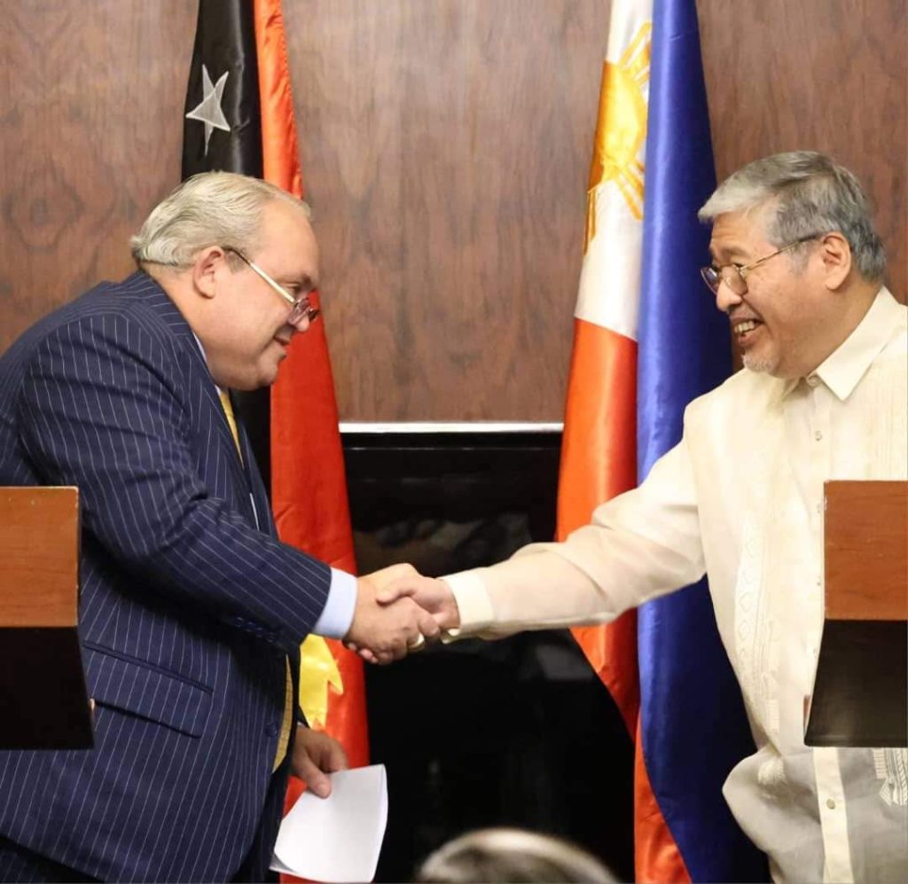 PNG Foreign Affairs Minister Justin Tkatchenko announce plan to grant ...